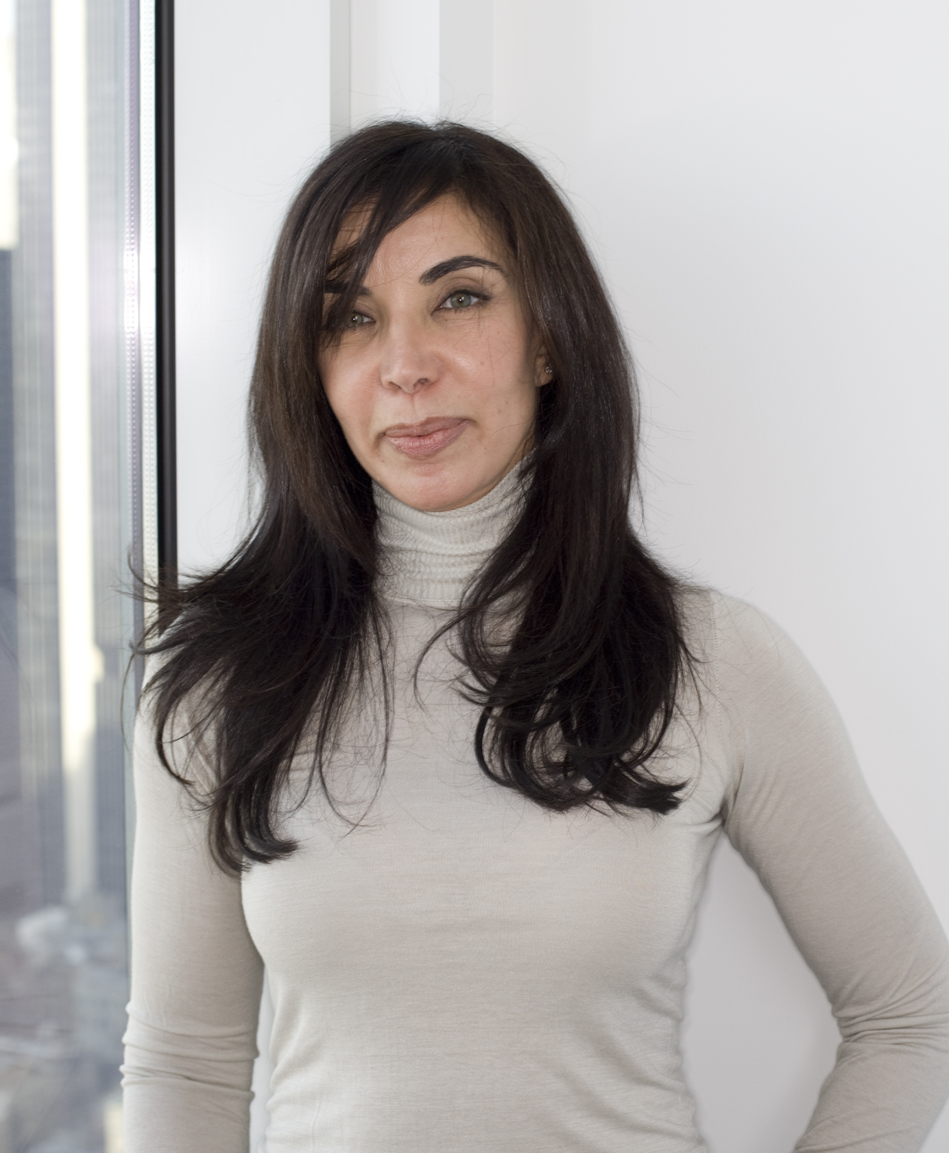 An Interview with Lalla Essaydi – Bluestocking Oxford